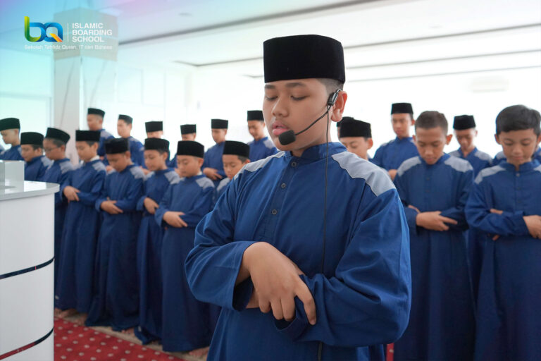 Bacaan Doa Iftitah Sesuai Sunnah Rasulullah SAW - BQ Islamic Boarding ...